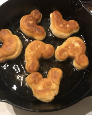 Easy Mickey Beignets Recipe - The Budget Mouse