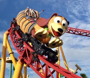 Disney World Lightning Lane Guide + FREE Cheat Sheet - The Budget Mouse